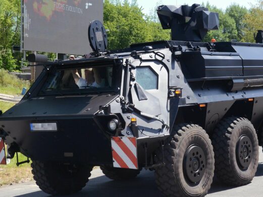 Україна першою може отримати новітні БТР Fuchs Evolution - Wheel News