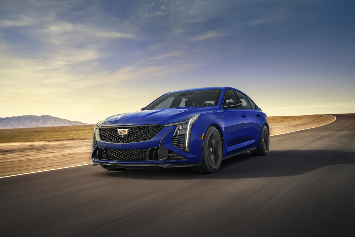 Cadillac представив лімітований пакет Deep Ocean для CT5-V Blackwing за ...